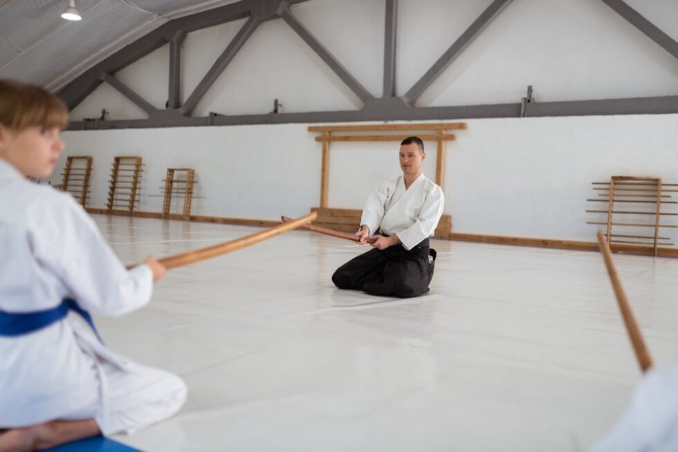 Bastón en las artes marciales conoce su origen y sus usos